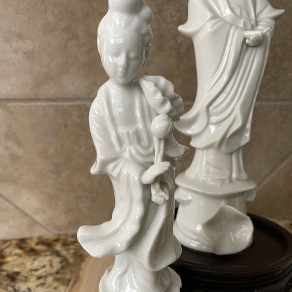 Geisha | Accents | Vintage Geisha White Porcelain Figurines With Stand ...
